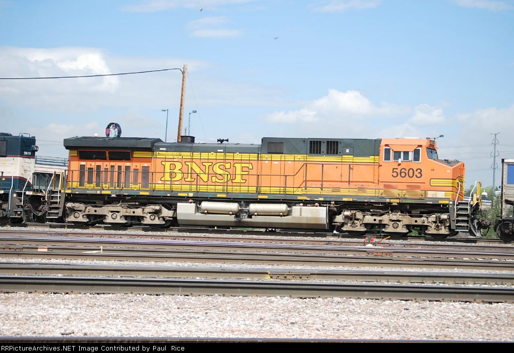 BNSF 5603